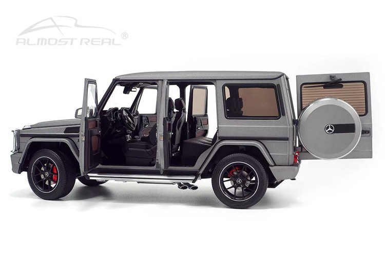 Mercedes-Benz AMG G65 AMG ( Grey ) -