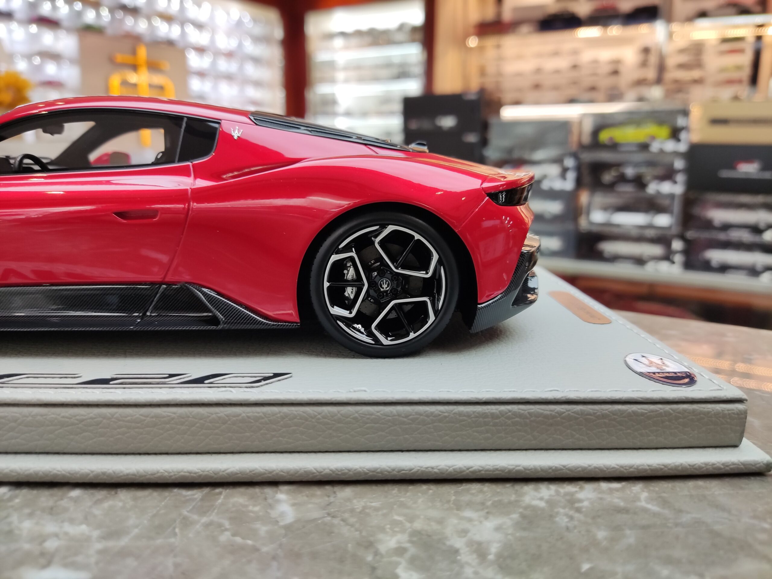 Maserati MC20 2020 1:18 BBR model ( Red ) -