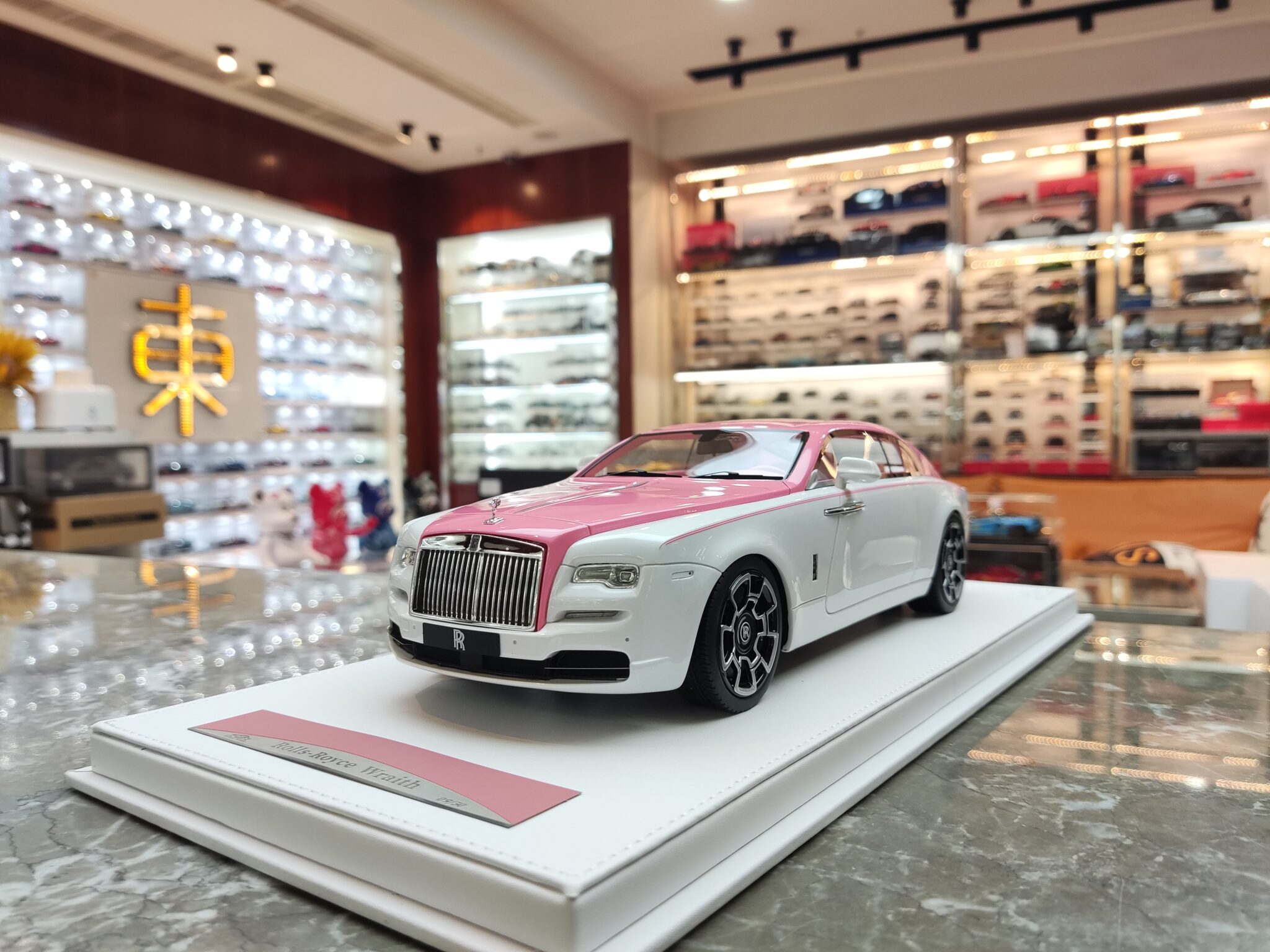Rolls-Royce Wraith 1:18 Vip Model